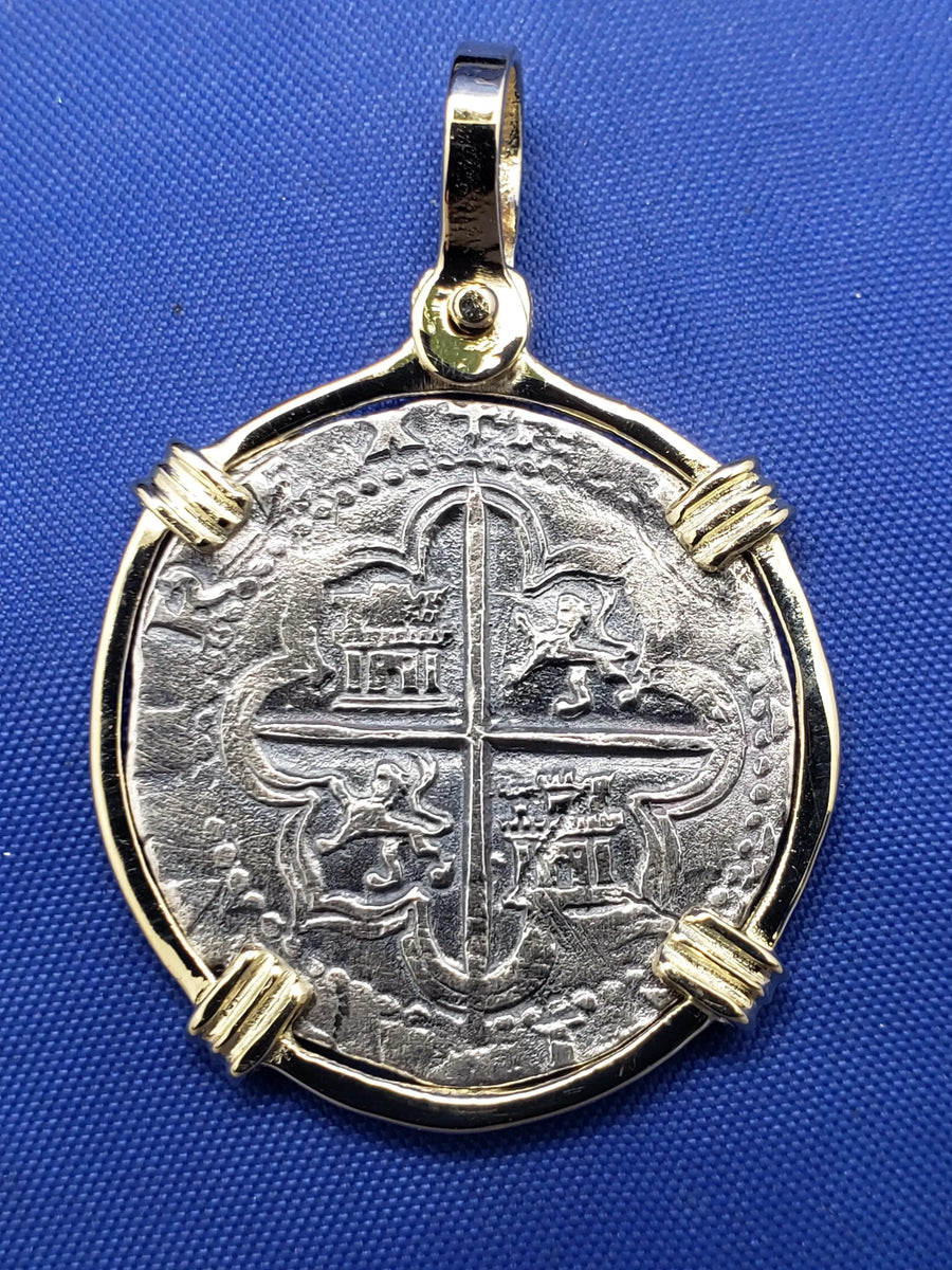 Solid 14kt Yellow Gold Bezel With Pirate Coin Doubloon "2 Reale" Repli ...